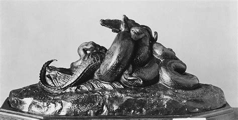 Smartify Python Crushing A Crocodile