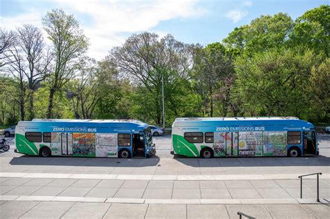 New To Wjz We Welcome New Anchorreporter Miana Massey To Wjz News