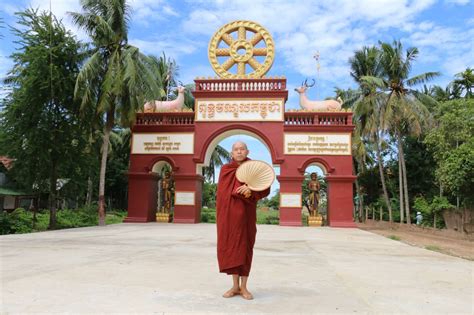 အနာဂတ်သာသနာပြုပြင်ပါ ရှေးခေတ်က ဆရာ ဒကာ လက်တွဲညီခဲ့ကြတယ်၊ ဘုရင်ကလည်း ဘုန်းကြီးကျောင်းသား၊ မူးက