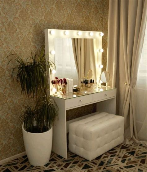 Столик для макияжа с гримерным зеркалом в интернет магазине на Ярмарке Мастеров Столы Москва