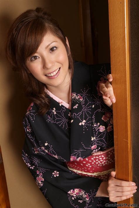 Osaka69 Busty Japanese Av Idol Yuma Asami 麻美ゆまstrips Kimono Number 1