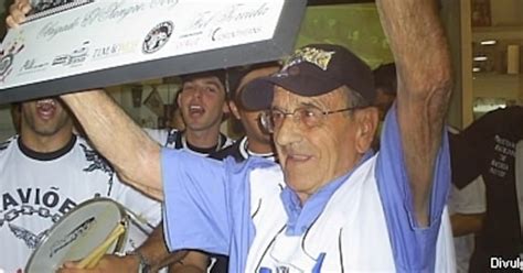 Grandes ídolos Idário Estadão