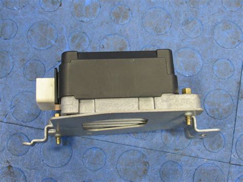 98 02 Lincoln Continental Fuel Pump Driver Control Module Assembly 2589 Importapart