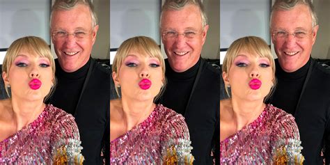 Taylor Swifts Dad Made 15 Million In Scooter Braun Deal