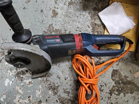 Bosch GWS 24-230 LVI | Kaufen auf Ricardo