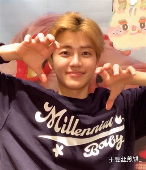 Blue°ʕ ﻌ ʔ୨ On Twitter Rt G Eneglaer แพ้มาก เน้กอย่ากางเล็บมัน