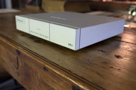 Review Emm Labs Ns1 Streamer Twittering Machines