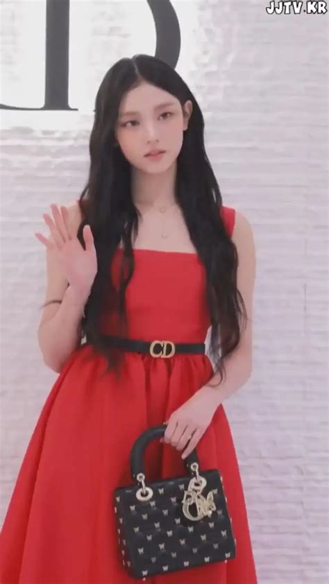 아기 고양이 뉴진스 강해린 Newjeans Haerin 유저방송 엠봉