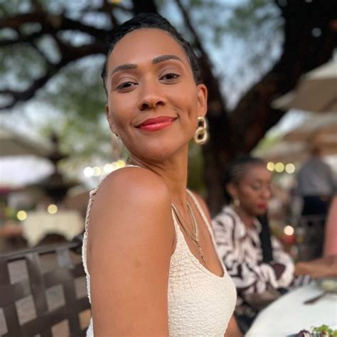 Chloe Dulce Louvouezo Chloe Dulce Threads Say More