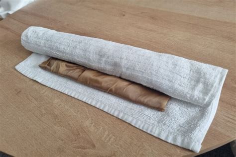 Is It OK To Get Silk Wet Practical Guide For Silk Care