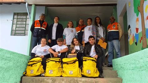 Teresópolis Rj Terê Total Defesa Civil De Teresópolis Em Estágio De