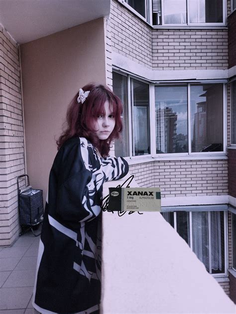 тгшка в профиле Дегенеративное искусство Мрачные фотографии Искусство