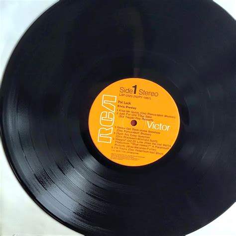 Elvis Presley Pot Luck With Elvis Vinyl Lp 1968 Rca Lsp 2523 Reissue