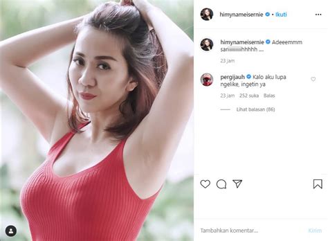 Tak Cuma Pemersatu Bangsa Tante Ernie Ternyata Jago Ngocok Perut Lewat Caption Lucu KapanLagi
