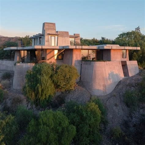 Dezeens Introduction To Deconstructivist Architecture