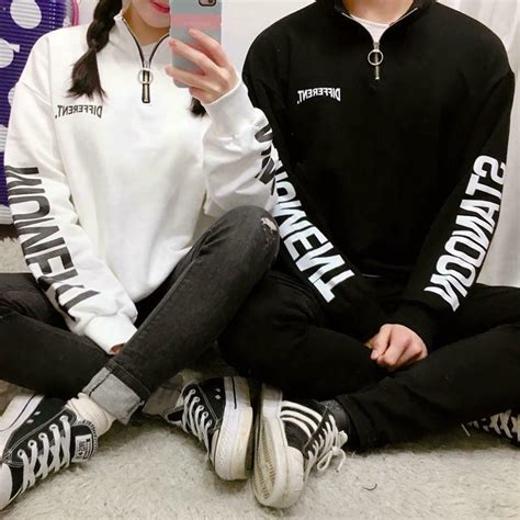 바니앤버니 꺅 여기 커플룩 예쁘다 😍 우리도 가을엔 이렇게 입을래 ️ ️