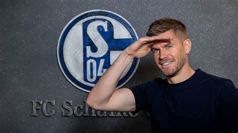 Simon Terodde Is Staying At Fc Schalke 04 Fc Schalke 04
