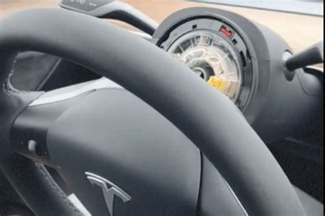 Feds Probe Tesla After Reports Of Steering Wheels Falling Off