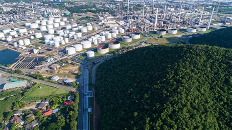 산업 석유 정유 공장 양식 산업 존 일출 및 흐린 하늘에서 볼 수 있습니다 정유 및 석유화학 공장에서 황혼 태국 공중 보기 가솔린에 대한 스톡 사진 및 기타 이미지 Istock