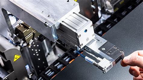 Lambda 3 Series Komax