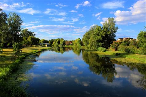 무료 이미지 자연스러운 구름 하늘 식물 수자원 나무 자연 환 경 자연 경관 하천의 하천 지형 초목 고지 적운 잔디 수경 평원 경치 목초지