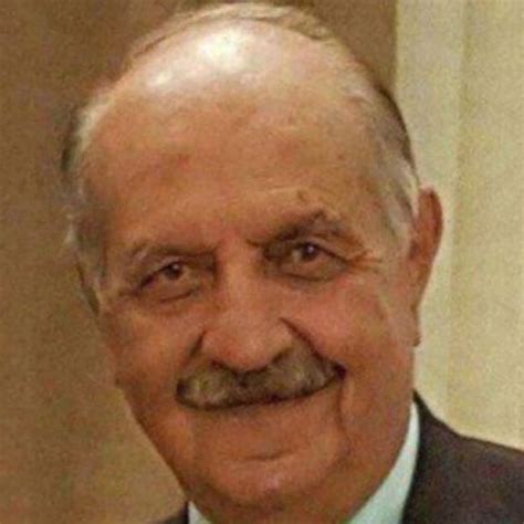 تشکیل پرونده قضایی برای ده‌ها مغازه‌دار بهائی در شیراز و بازرسی خانه