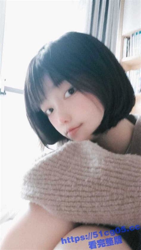 【流出】美人女子大生の「彼氏とのテレビ電話オ ニー」動画、めちゃくちゃエロい ポッカキットポッカキット