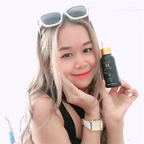 ឯកទេសរក្សាសក់បណ្ដុះសក់ថ្មី កូរ៉េ