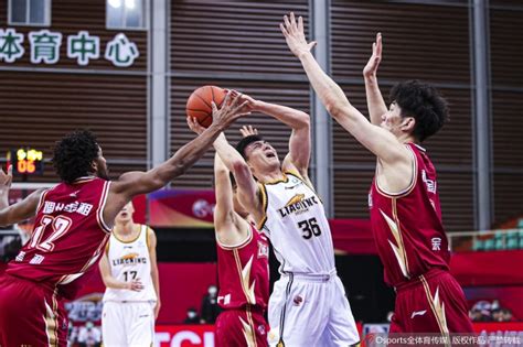 郭艾伦缺阵辽宁惨败 吴前207浙江豪取14连胜cba新浪竞技风暴新浪网