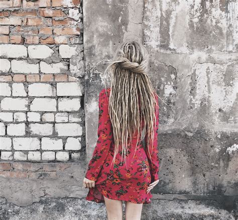 Дедреды девушка с дредами безопасные дреды Dreadlocks Dread Hairstyles Hair Styles Dreads