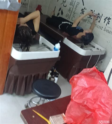 【8图】中介勿扰理发店转让138w包押金没有竞争压力小区进出口茂名茂南开发区商铺租售生意转让转让 茂名58同城