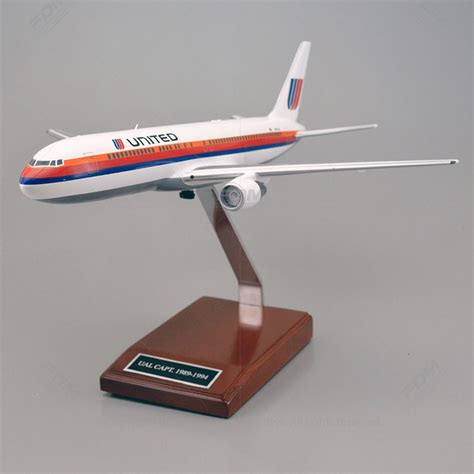 Custom Made Boeing 767 222 United Airlines Model Plane Factory Direct