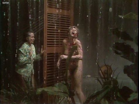 Naked Pleuni Touw In De Stille Kracht