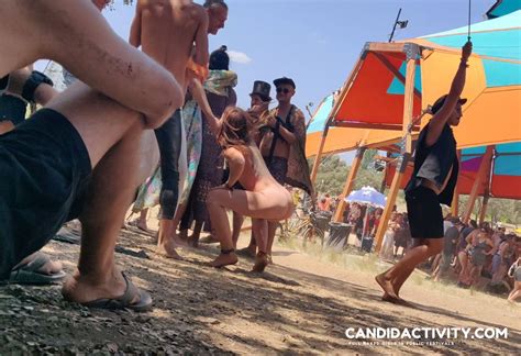 Naked Girls At Festivals FULL NAKED GIRLS IN PUBLIC FESTIVALS Porn Pic