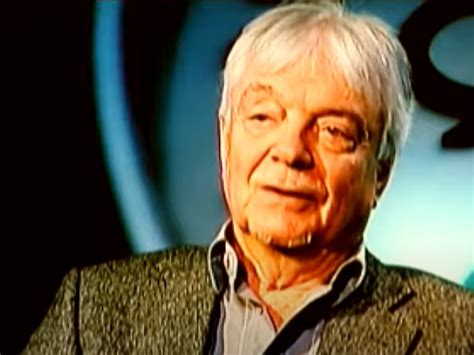 Meghalt Szörényi Szabolcs