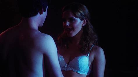 Nude Video Celebs Emma Watson Sexy The Perks Of Being A Wallflower