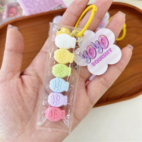 Rainbow Mini Taiyaki Taba Squishy Yoyosquishy