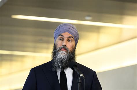 Even Though Hes Sinking In The Polls Jagmeet Singh Says Hes Still