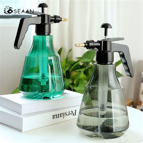 Watering Pot With Column Pattern Air Pressure Spray Nozzle Flower Spray