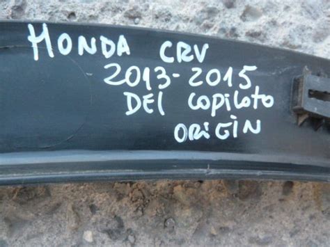 Moldura Paso Rueda Honda Crv 2013 2015 Delantera Copiloto Daños