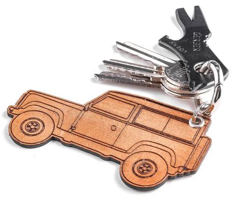 Кожаный брелок для ключей Land Rover Defender - Manboro Store - изделия ...