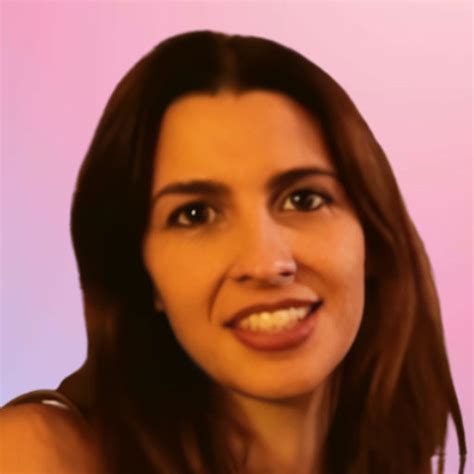 Isabel Saavedras Instagram Twitter And Facebook On Idcrawl