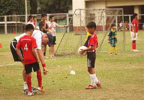 Fifa Revives Grassroots Football Program In The Philippines Gma News Online