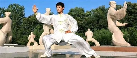 打太极拳能抻到七条筋说明身体都打开了 手臂 腹股沟 开发