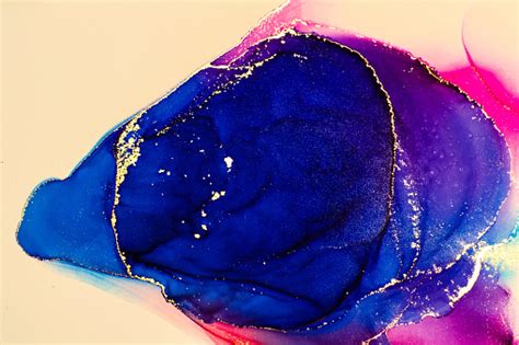 추상밝은 색의 유체 배경 황금 줄무늬가 있는 손으로 그린 알코올 페인팅 고해상도 배경 디자인을 위한 액체 잉크 기술 텍스처 건강관리와 의술에 대한 스톡 사진 및 기타 이미지