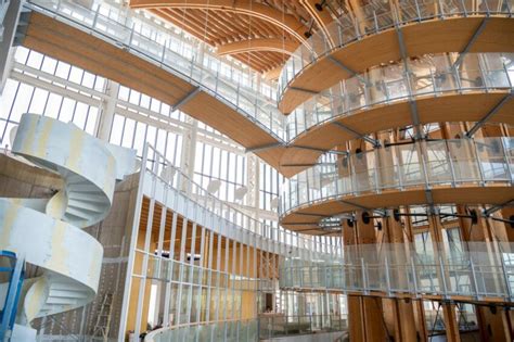 南投｜半山夢工廠：國際設計大獎綠建築！打卡全球最大生命樹，3大勇氣體驗等你來挑戰 輕旅行
