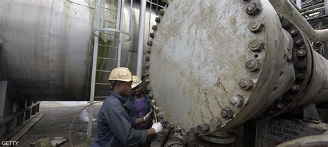 أسعار النفط تشهد استقرارا بسبب التوقعات بتمديد خفض الإنتاج