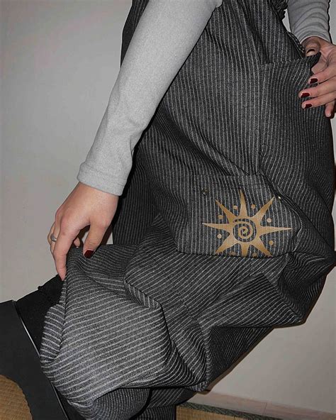 도우치도우치 2color 인디 리벳 카펜터 스트라이프 핀턱 와이드 데님 팬츠