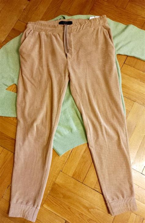 Вельветові штани джоггери Zara — ціна 250 грн у каталозі Брюки Купити жіночі речі за доступною