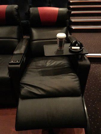 Screen9 Filthy Review Of Vue Staines Cinema Staines England Tripadvisor